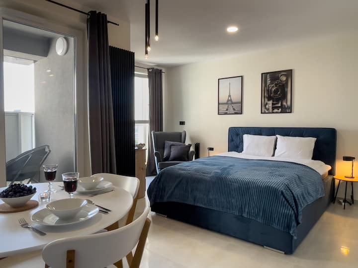 Urban Apartments Johna Baildona 18 A Free Garage - Katowice