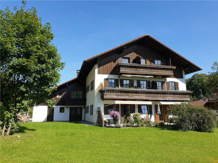 Appartement Saalachau (1. Og Mit Balkon) - Bad Reichenhall