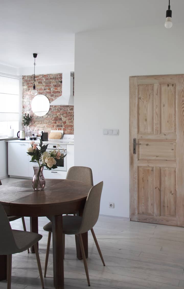 Flat White Apartment - Warsaw