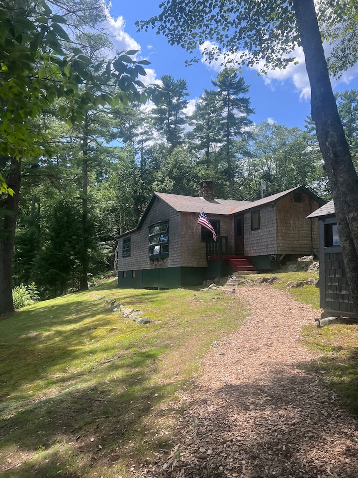 Private Lakeside Cottage - Damariscotta, ME