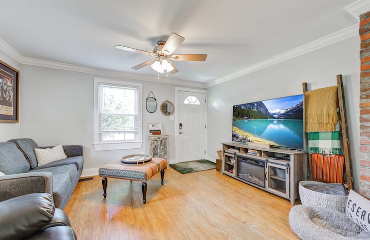 Bexley: Pet Friendly Yard Easy Walk To Park Circle - North Charleston, SC