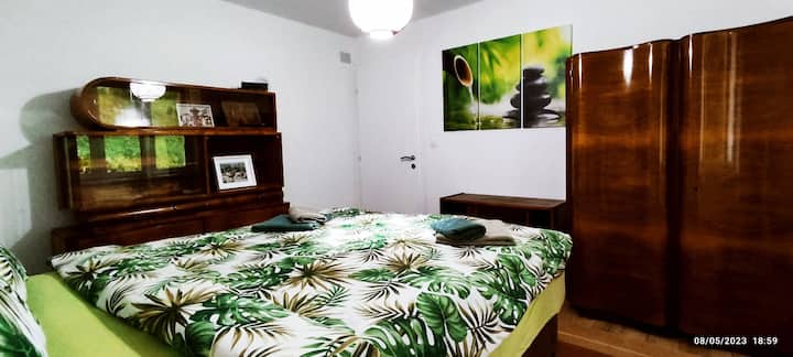 Visnjik Vintage - Sarajevo