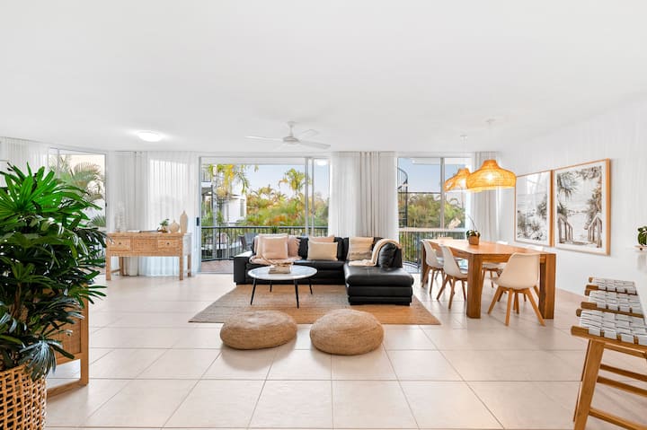 Penthouse With Private Roof Top - Noosaville