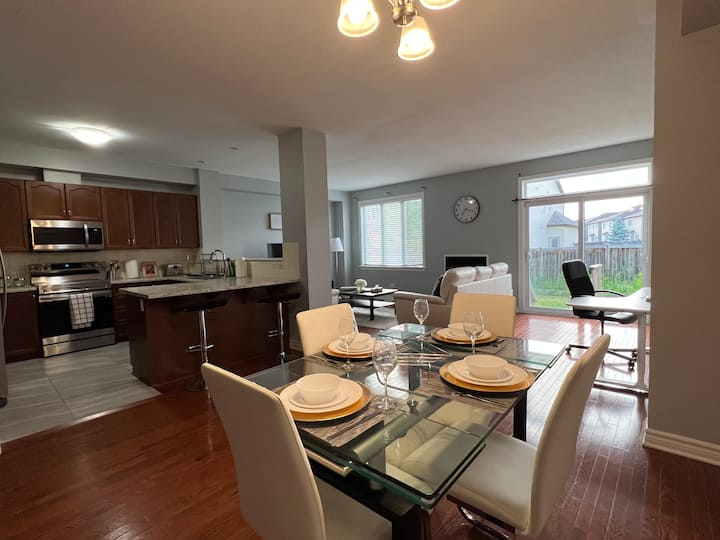 Modern Room Minutes Away From Everything You Need -