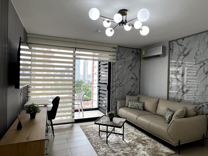 Brand New Spectacular 1b 1b Apartment - Panama City