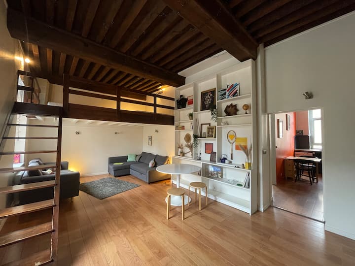 Joli Canut (Proche Fourvière) - 6 Couchages - リヨン