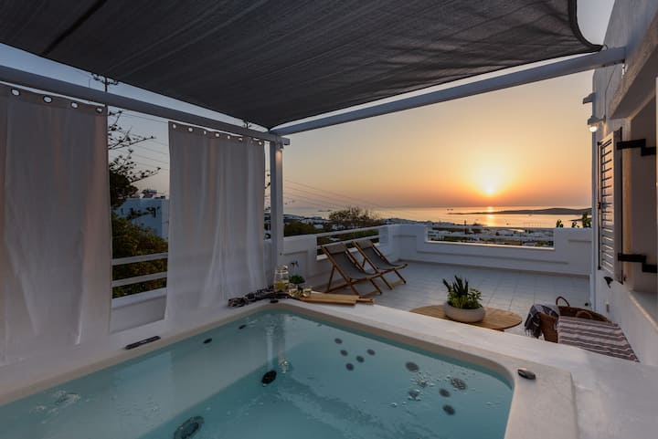Sunset House For Friends Or Families Above Parikia - Paros