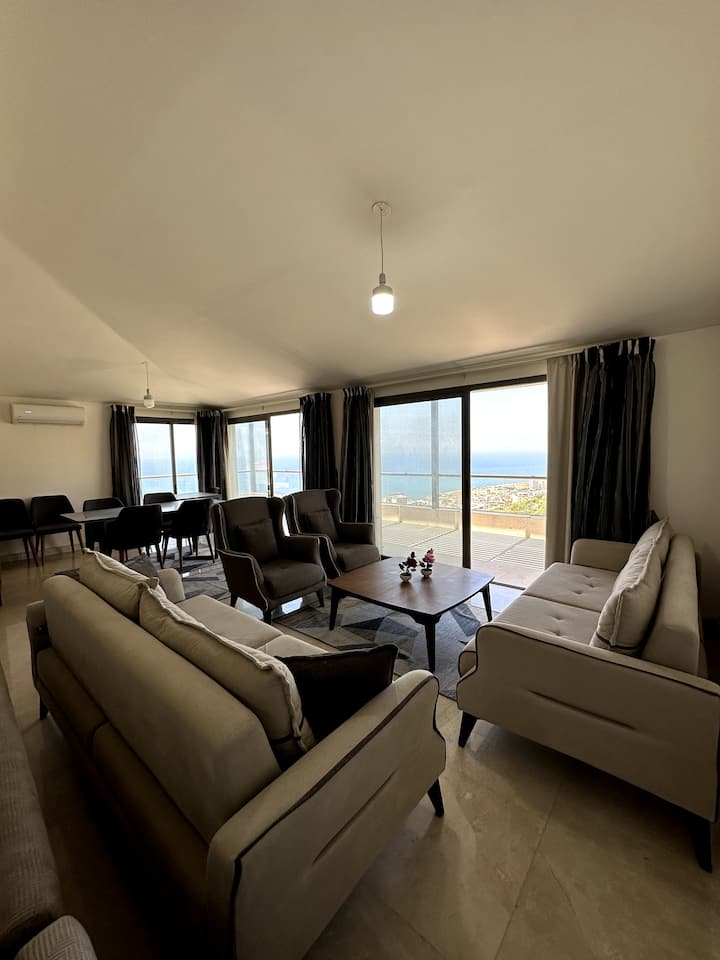 Luxury Sea View In Dohat El Hoss - Beirut