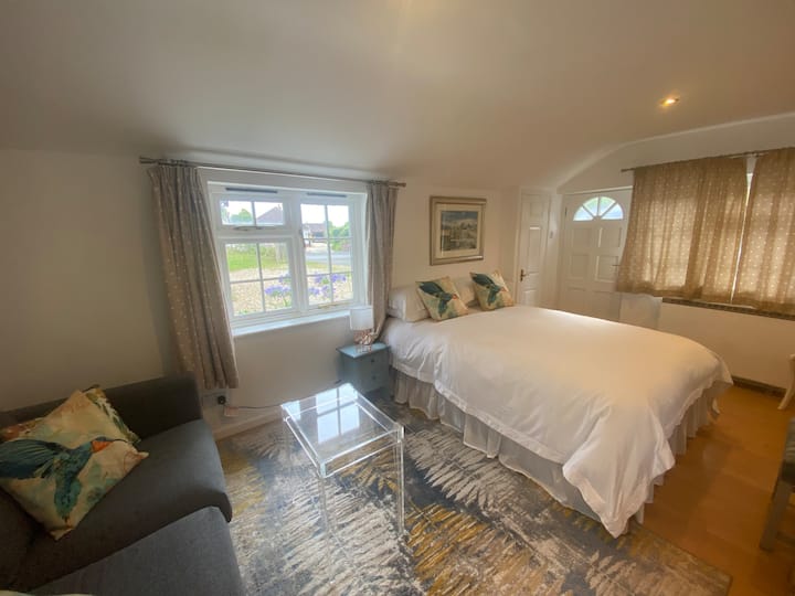 The Guesthouse Hideaway By Newfo.rest - New Milton