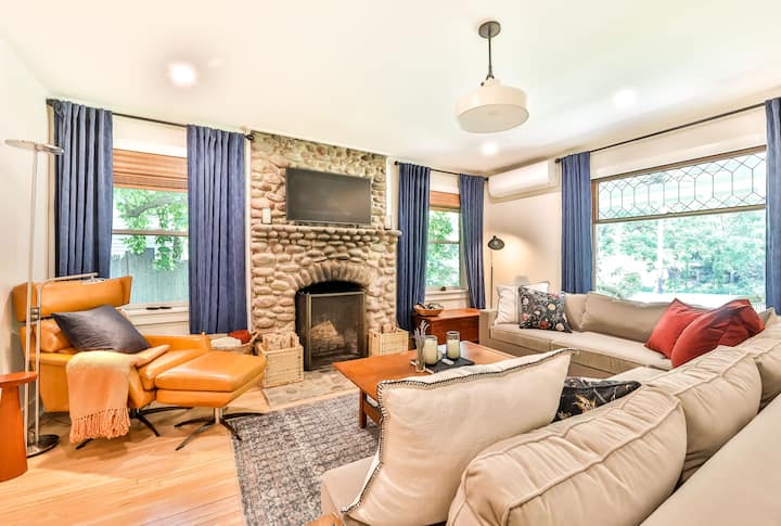 Acorn Bungalow • 2 Mins To Main • Swimming Hole - Phoenicia, NY