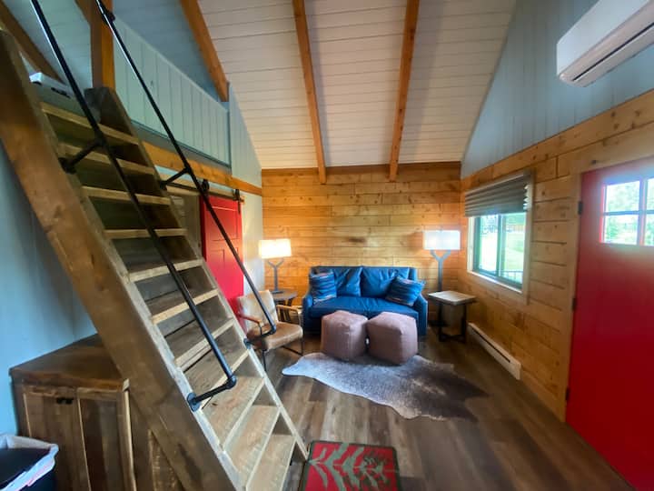Deluxe Cabin - Hamilton, MT