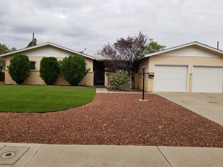Mary's Full Home Rental - Albuquerque, NM