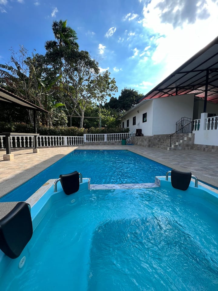 Finca Villa Sarita, Villeta - Villeta