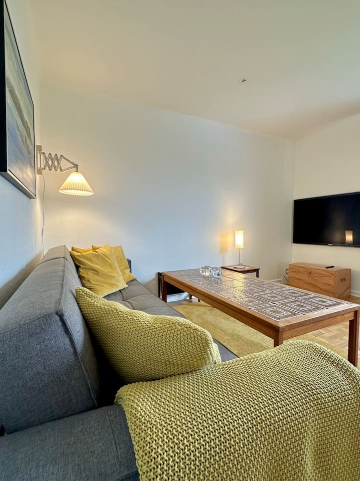 Charming House With Beautiful View - Islas Feroe