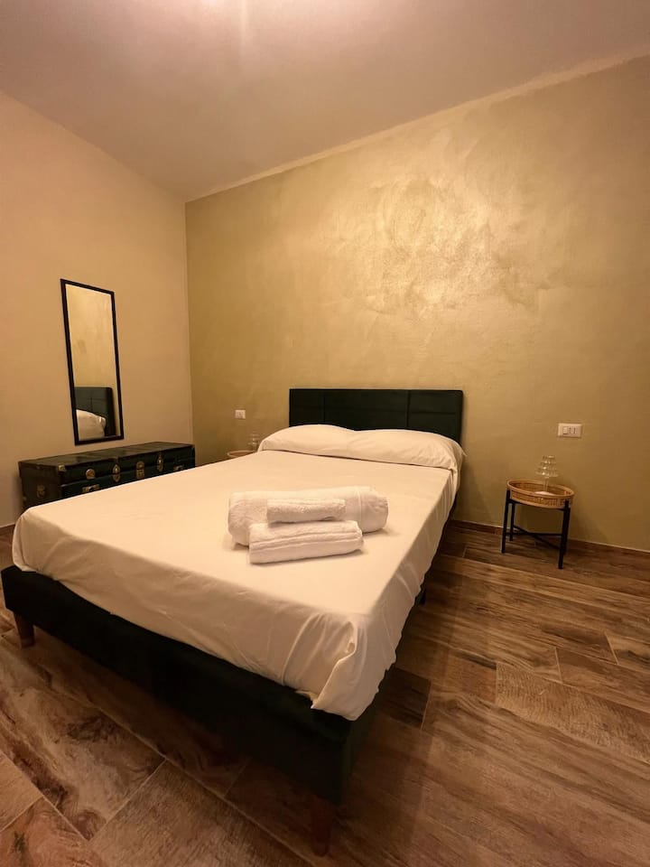 Siamo In Posizione Strategica - Scauri