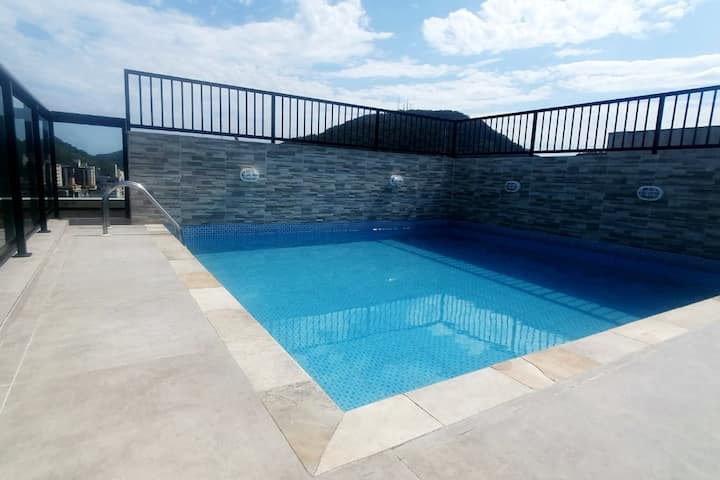 Apto No Guarujá (Enseada) - Guarujá