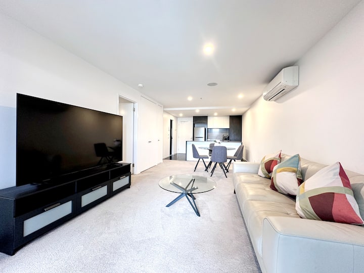Premium 2b2b@cbd#freeparking#wifi#netflix#gym#pool - Canberra