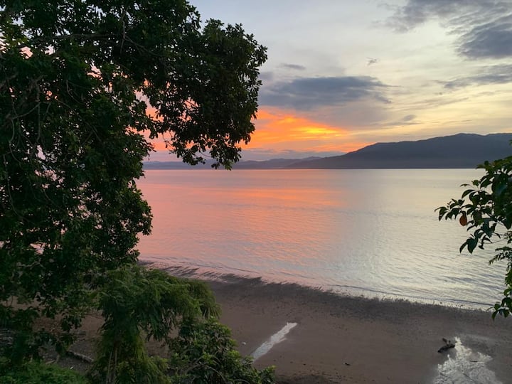 Cabañas La Playita - Bahía Solano