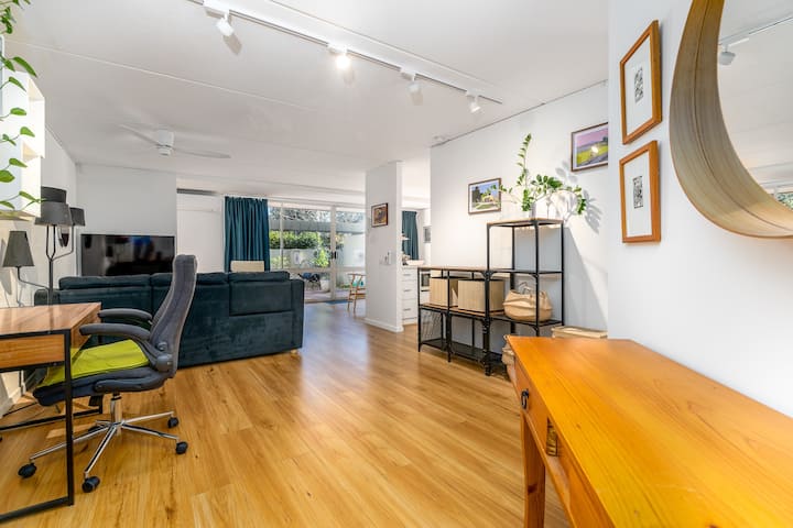 Stylish Apt Facing The Historic Telopea Park - Canberra