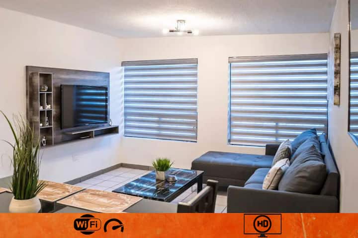 Bonita Y Acogedora Casa, Zona Privilegiada, 1 Piso - Ciudad Juárez