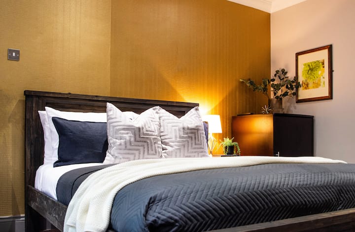 Chic Work Apt: Fast Wifi, Free Gym And Parking - Sherborne