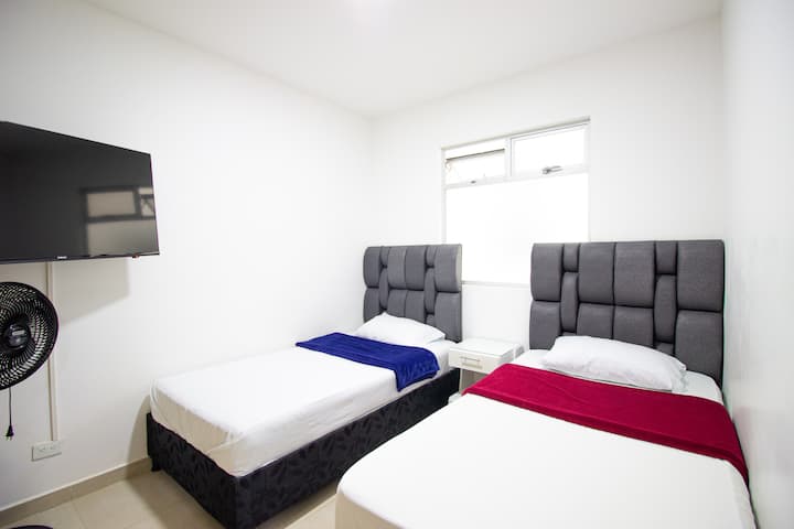 Appartement Rénové Idéal Pour Visiter Medellin - Medellín, Colombia