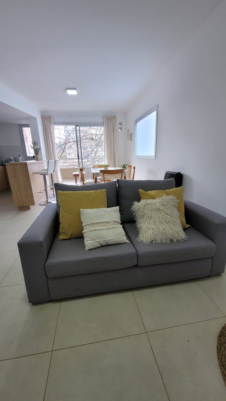 Luminoso Dpto. A Pasos Del Río - Arroyito - Rosario