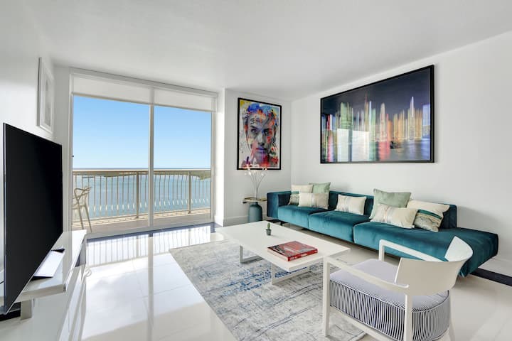 3br Penthouse With European Flair & Amazing Views - Miami