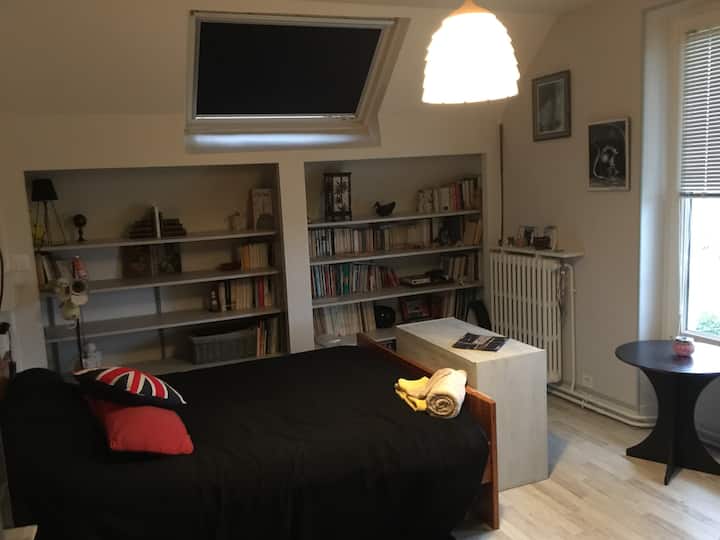 Maison, Chambre Deux Personnes - Fontainebleau