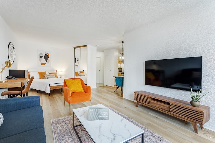 Studio Meublé Au Centre-ville De Montréal - Montréal