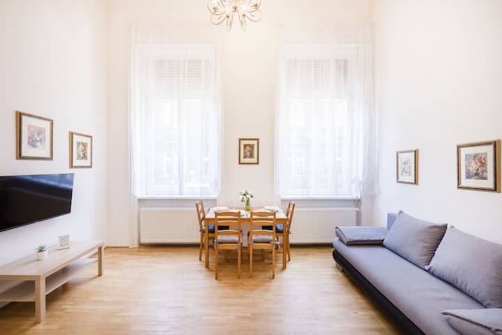 Oktogon Apartments C(2ac,2bathr,2bedr) - Sziget Festival