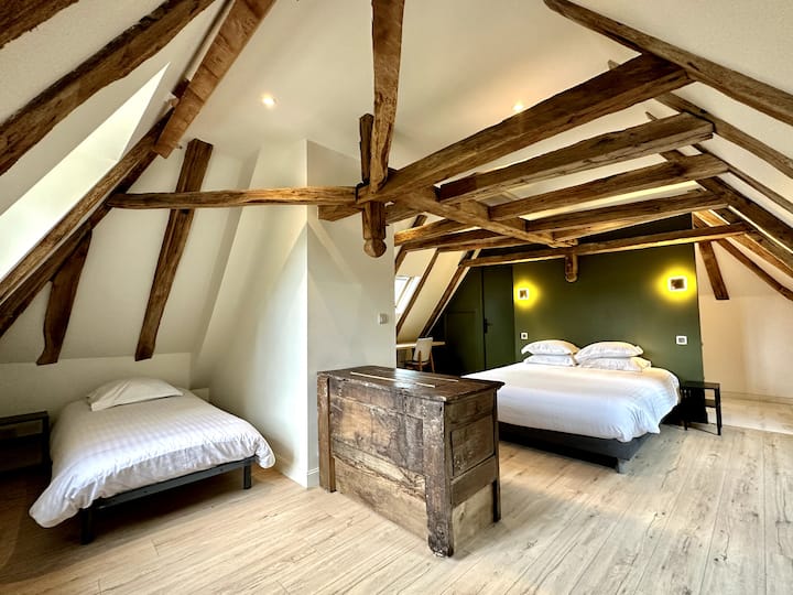 Chambre D'hôtes (Triple) - Ussel