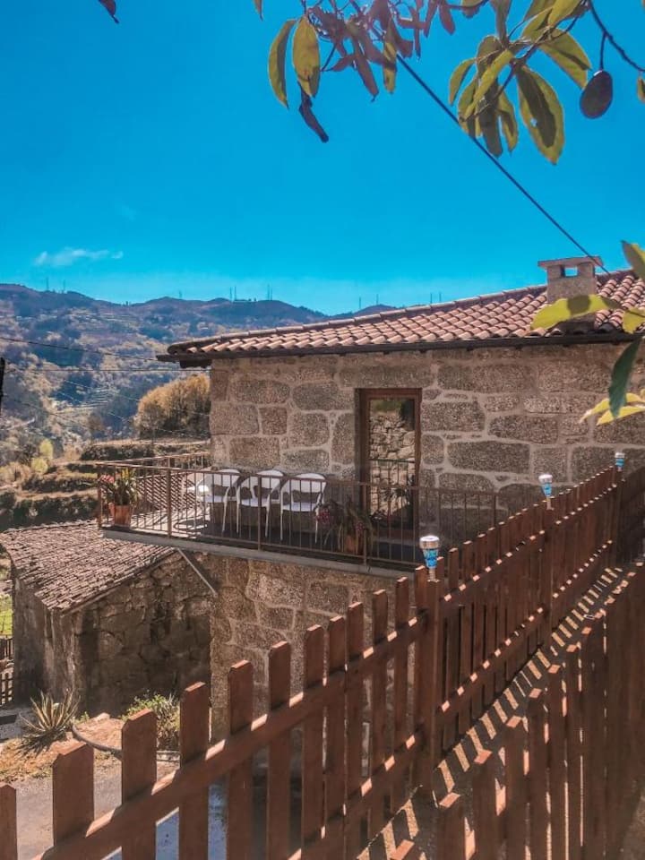 Casa Sambinho - Rio Caldo, Gerês - Vieira do Minho