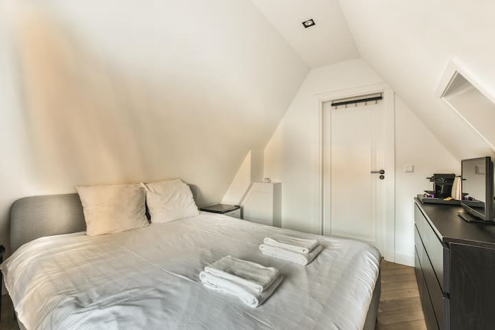 Stadsappartement Met Balkon - Amsterdam