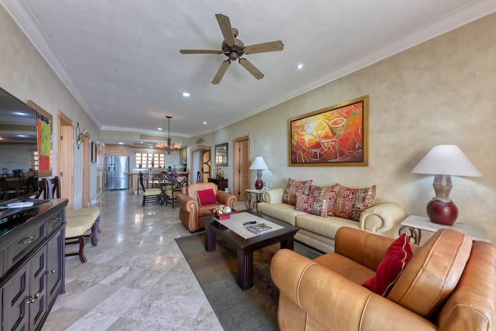 Rare Ground Floor Beach Villa In Cabo San Lucas - Cabo San Lucas