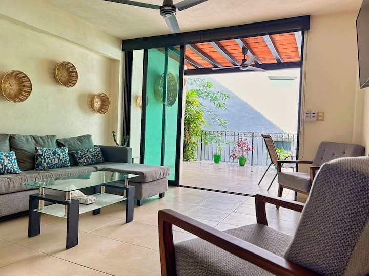 Bliss Condos #2 Dulce