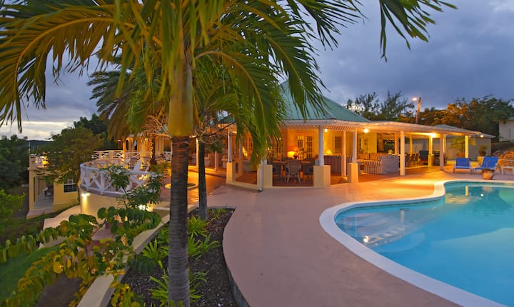 Luxurious 6 Bedroom Villa Stunning Views Lrge Pool - Antigua and Barbuda