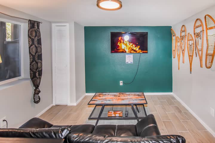 Lovely Lower Unit With Dual King Beds - University Hills - Denver