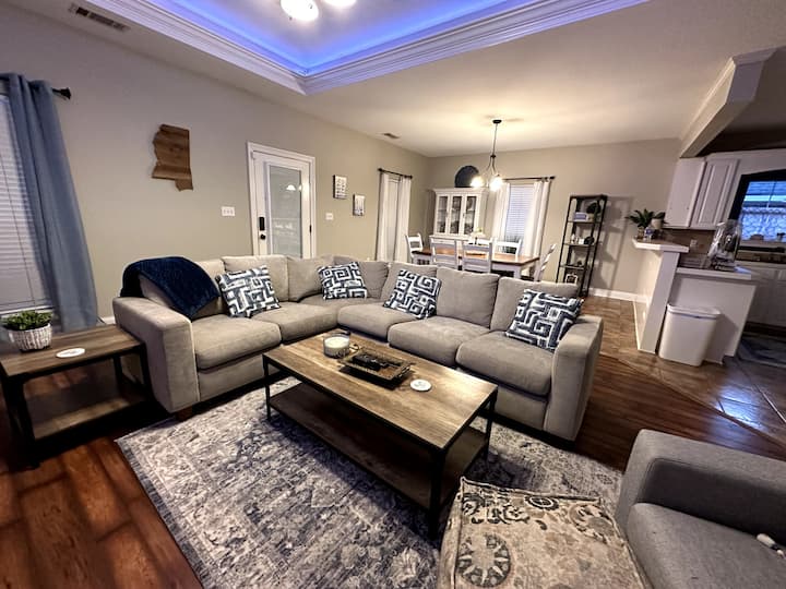 Hub City - Patio Home - Hattiesburg, MS