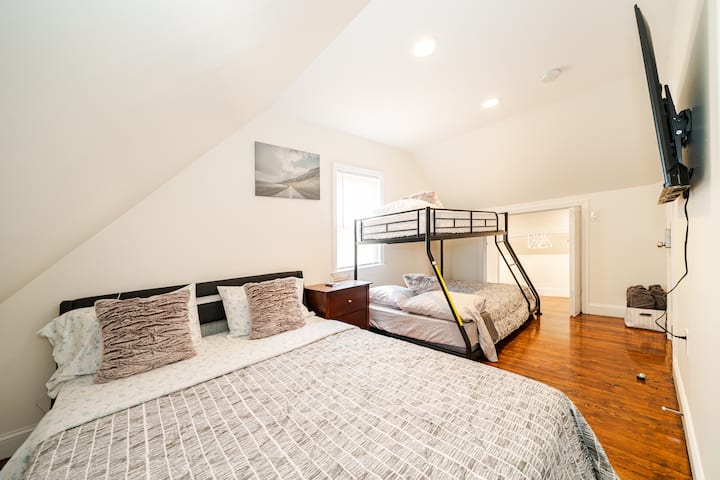 4br Boston House W/laundry, Parking Near Beach 988 - Massachusetts