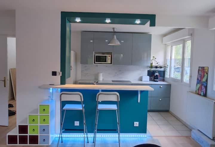 Appt 4 Pièces En Face Du Rer, Parking, Paris 20 Mn - Bagnolet