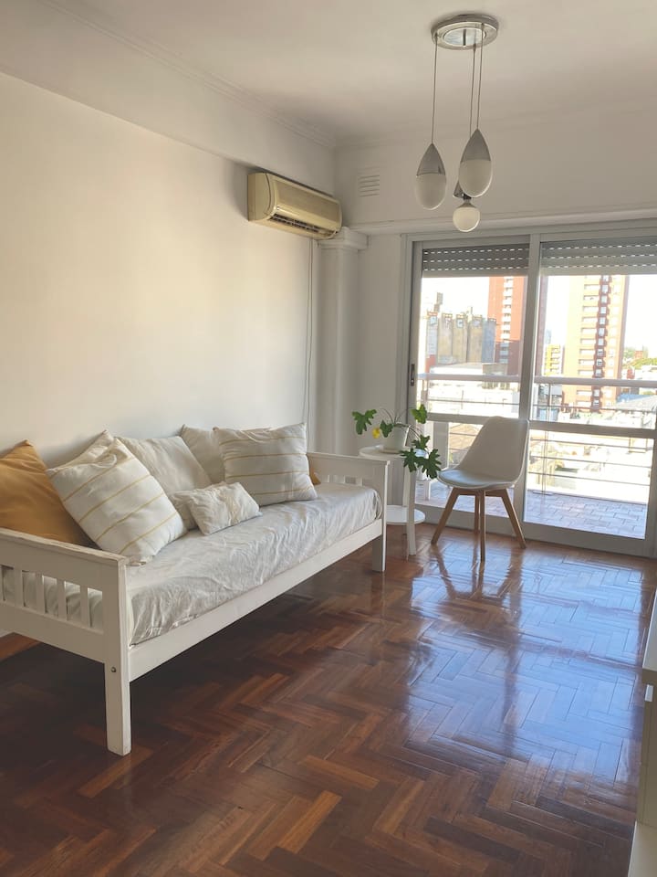 Departamento En El Centro De La Ciudad De Santa Fe - Santa Fe