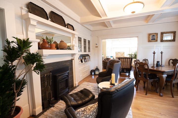 Elegant Spacious Home, A+ Location - Berkeley, CA