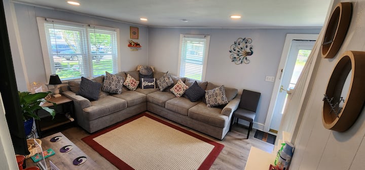 House In Milford For 13 Ppl, 9 Beds, 3 Futons - Delaware