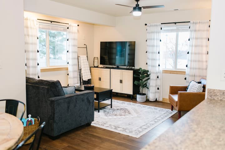 Family Adventure House-climbing Wall+hiking Trails - Helena, MT