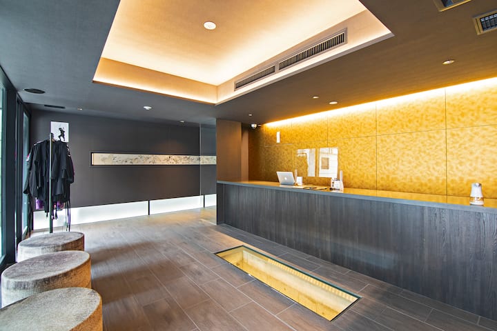 Black Ninja Hotel Deluxe King Room - Kyoto