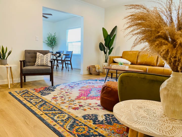 Walk To Beach/shops, Ac, Fire Pit + Hot Tub - Orange County, CA