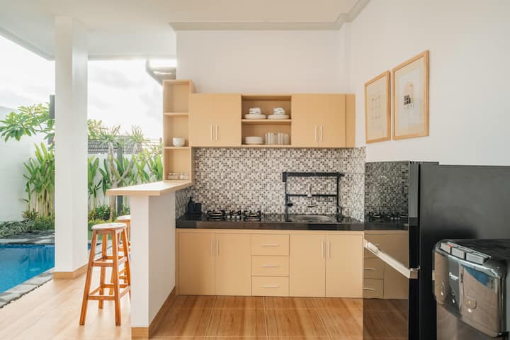 2 Bedroom Private Home With Sunset Deck. - Canggu