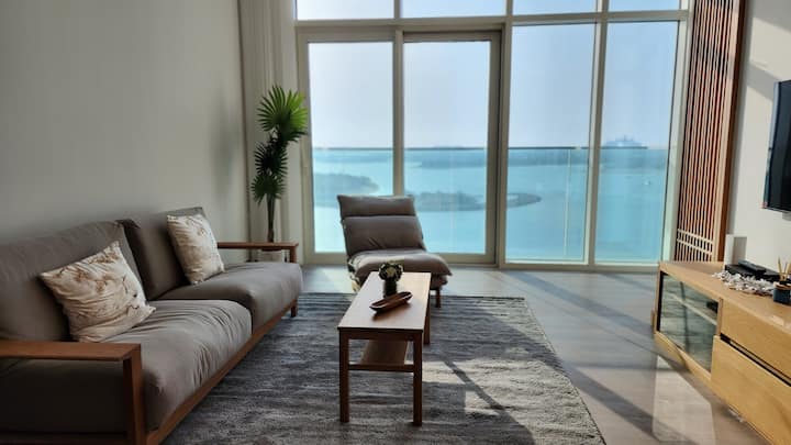 Unique Jp Apt, W/private Beach - Dubai