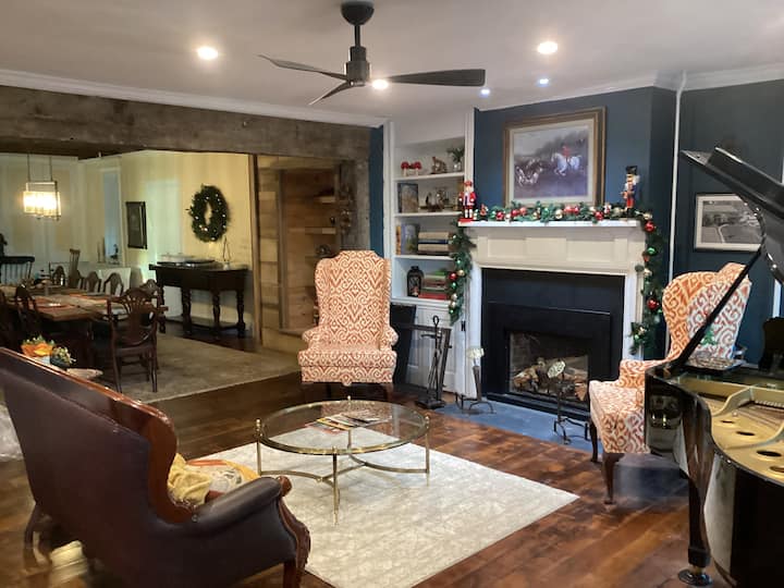 Fox Creek Farm Inn B&b - Longwood Room - West Chester